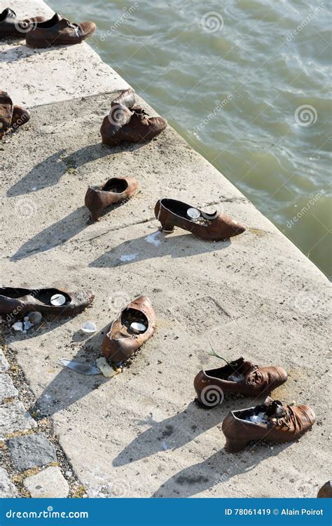 Shoe Memorial In Budapest Hungary Editorial Stock Image Image Of Commemorate Iron 78061419