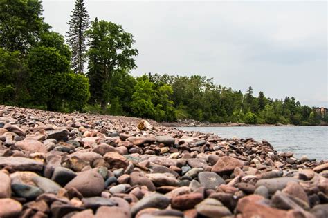 10 Common Rocks And Minerals You Can Find In Minnesota How To Find Rocks
