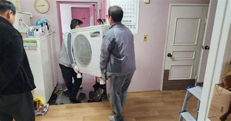 부모님 댁에 오래된 에어컨 철거 후 에어컨 설치 했는데 꼼꼼하게 작업 해주셔서 좋았습니다~ 숨고 숨은고수