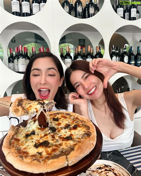 Savika Chaiyadej Wiki Biography Age Gallery Spouse And More