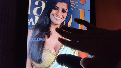 Varalakshmi Sarathkumar Gay Man Man Porn Xhamster