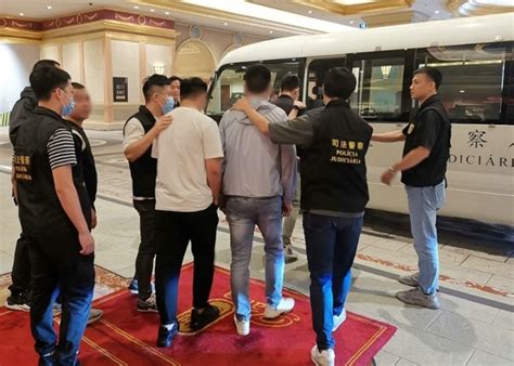 4男從事「換錢黨」被捕 1女涉博彩罪案遭查｜即時新聞｜港澳｜oncc東網
