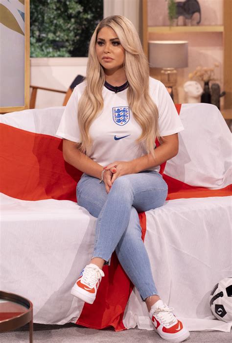 Bianca Gascoigne Style Clothes Outfits And Fashion • Celebmafia