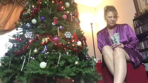 Mistress Sherry Elizabeth 10 Days Until Christmas Findom Part 1144