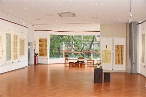 彰显暨大青年风采 翰逸神飞作品展在陈树人纪念馆举办 美术新闻 神彩堂网
