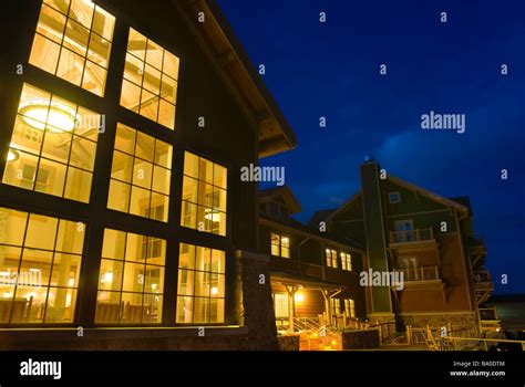 The Mount Magazine Lodge At Mount Magazine State Park In The Ozark