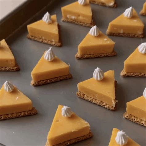 Mini Cheese And Cracker Yummy Temple