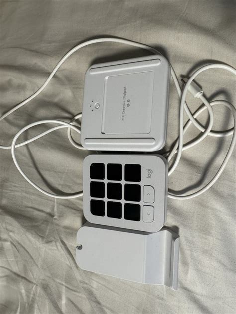Logitech Mx Creative Console Programmable Keypad W Customizable Keys White Ebay