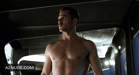 Luke Macfarlane Nude And Sexy Photo Collection Aznude Men