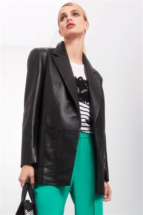 Marc Cain Футболка в полоску с кружевом купить по выгодной цене Корона мужская и женская