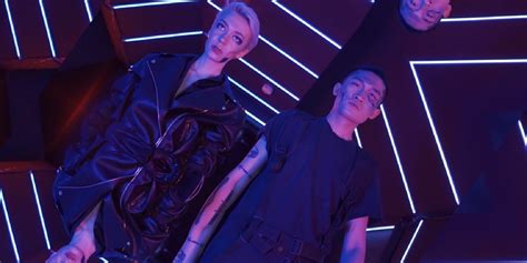 What Is Motion Tile In After Effects When And How To Use It