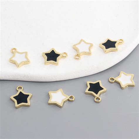 10 бр опаковка Медни черно бели емайлирани звезди Талисмани Минималистични обици Гривна Колие
