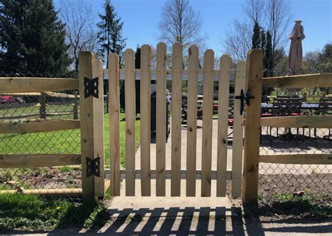 Split Rail Fencing Gate Options Top Farm Fence Styles For Ontario