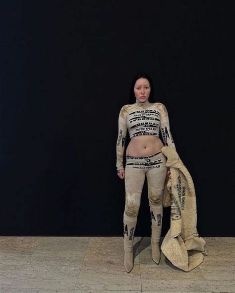 Noah Cyrus Sparks Concern As She Reveals Her Butt In Torn Up And Filthy