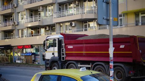 Камион уби момиче на пешеходна пътека в Благоевград ВИДЕО СНИМКИ Nova