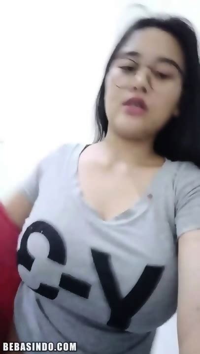 Bokep Indo Acha Hijab Toket Gede Cantik Kacamata Eporner