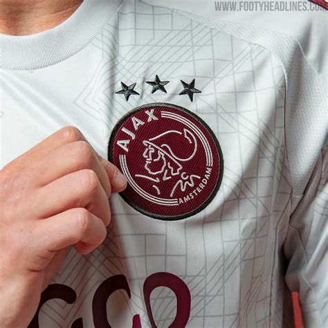 Lanzamiento De La Tercera Camiseta Del Ajax 24 25 Footy Headlines Es