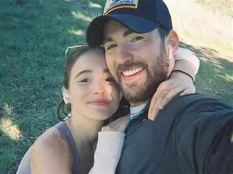 Chris Evans Confirms Marriage To Alba Baptista Toronto Sun