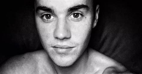 Justin Bieber Sends Fans Wild In ALL The Languages As He Shows Off Tattoos In Topless Selfie