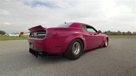 1 200 Hp Widebody Dodge Hellcat Drag Races Audi Rs 3 Traction Not Found Autoevolution