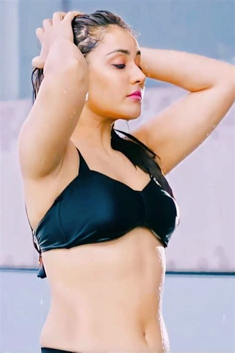Pin On Rashi Khanna