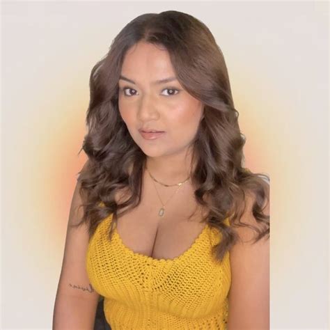 Samruddhi Kadam 💌 Fashion • Aesthetic Lifestyle Samruddhikadam