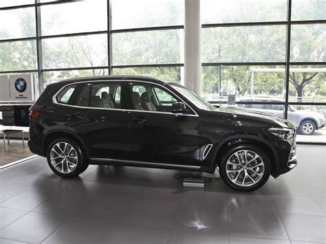 宝马x5 进口 外观实拍高清大图 宝马x5 进口 2021款 改款 Xdrive30i X设计套装第4张图片大全 太平洋汽车