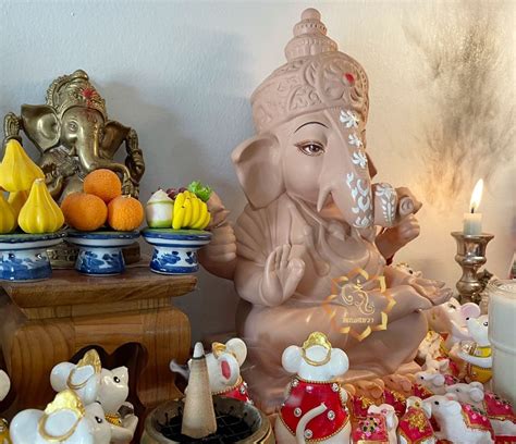 คเณศเทวา ขอบคุณหิ้งสวยๆ จากลูกค้านะครับ Facebook