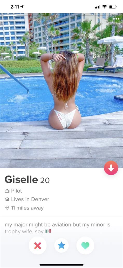 Show Me Your Tinder Booty
