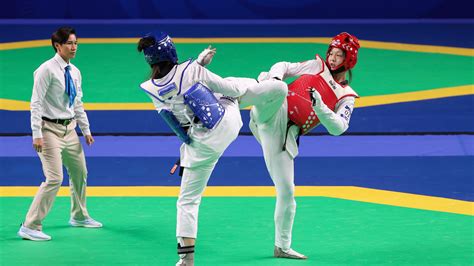 Китайські спортсмени вибороли дві золоті медалі у змаганнях з тхеквондо в рамках Універсіади в Ченду