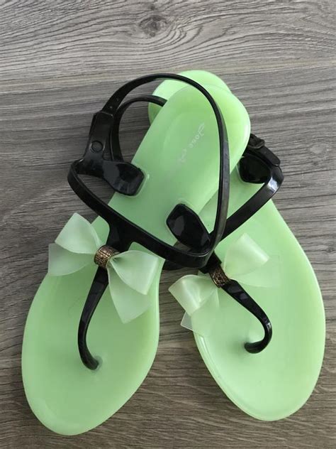 Пляжні силіконові сандалі — ціна 170 грн у каталозі Босоніжки Купити жіночі речі за доступною