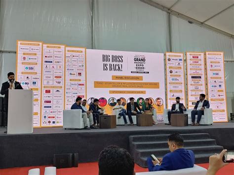 10 Years Back With Zero Portfolio I Visited One Such Expo To Find