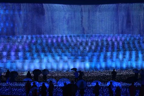 なばなの里 冬華の競演 ウィンターイルミネーションのスポット情報 Yakei Memory 夜景フォトギャラリーサイト
