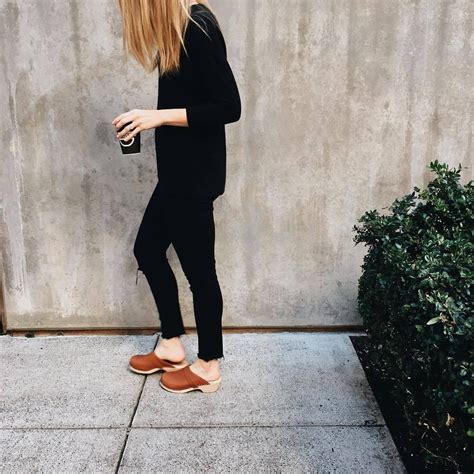 Style Session How To Style Clogs For Fall Artofit
