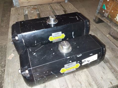 Flowserve Pneumatic Actuator Lot Mars