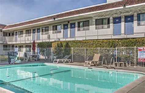 Motel 6 Mojave Ca 16958 California 58 40 During The Day
