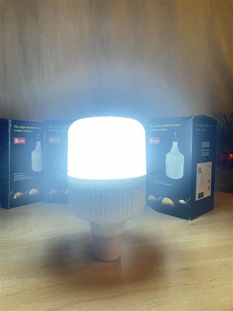 Usb лампа с аккумулятором и крюком 80 вт — ціна 250 грн у каталозі