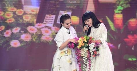 Ph Ng Thanh Tr Trung Trong M Nh C T N Vinh C C Lo I Hoa