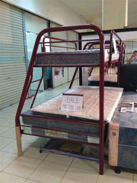 Jual Ranjang Susun Besi Perabotan Rumah Di Carousell