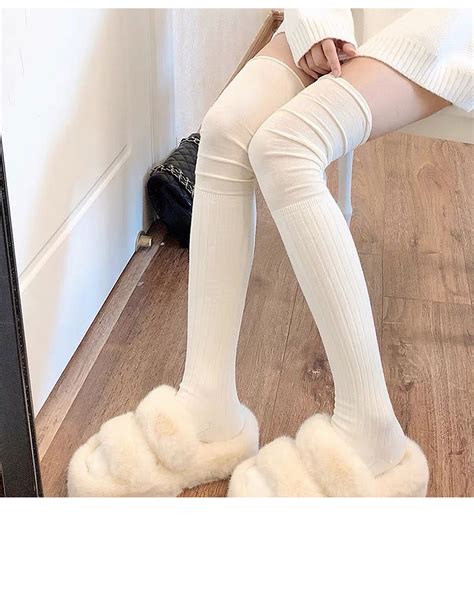 아트앤문 [artnmoon] 심플하이니삭스 무지 양말 반스타킹 봄 가을 롱 패션