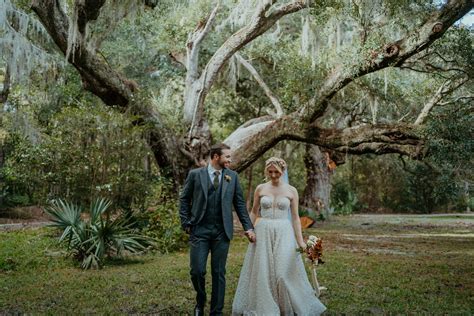 Beautiful Magnolia Plantation Wedding In Charleston