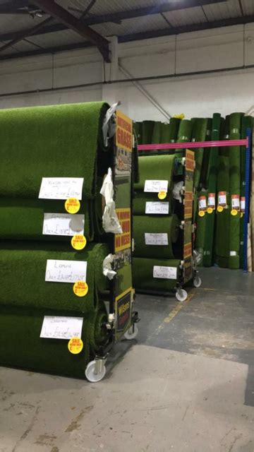 8 Roll 4m Grass Stand Double Sided Uk Display Stands