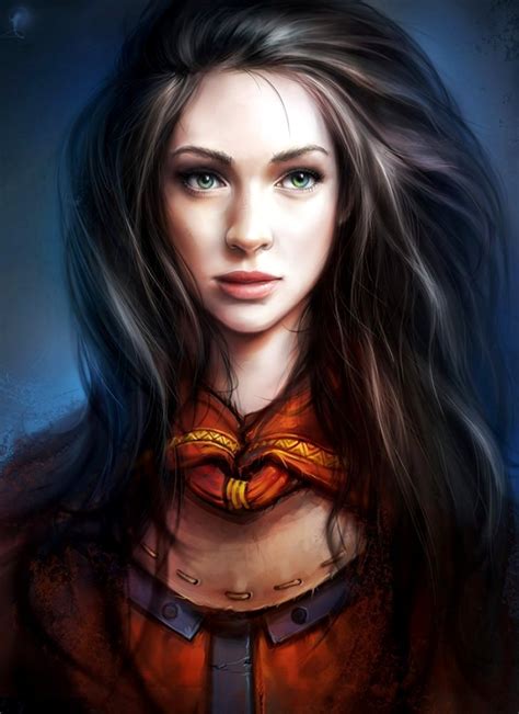 Фото Портрет девушки с черными волосами и голубыми глазами