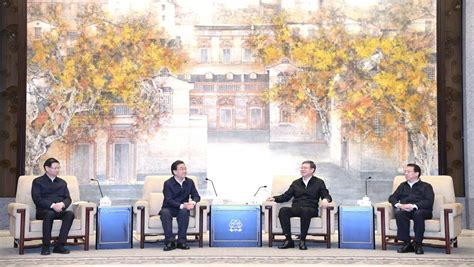 陈吉宁龚正与信长星许昆林所率江苏省党政代表团座谈共商深化两地合作大计 发展 上海市 一体化