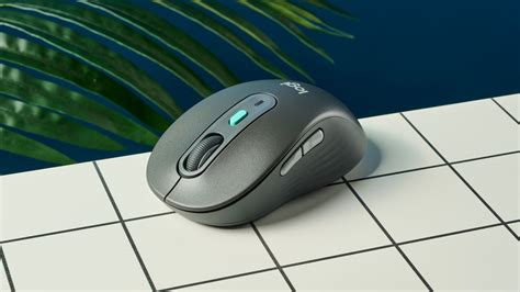 Logitech Signature Ai Edition M750 Review Toms Guide