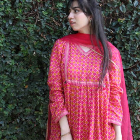 Malaika Haroon University Of Engineering And Technology Taxila