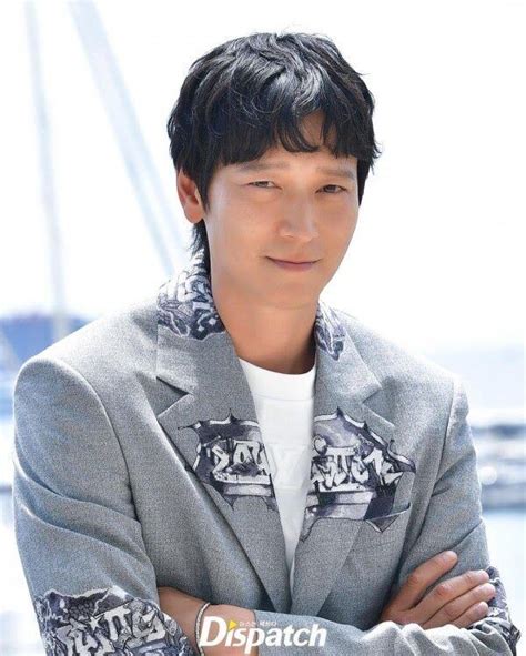 Girls Generations Taeyeon And Actor Kang Dong Won Spark Dating Rumors