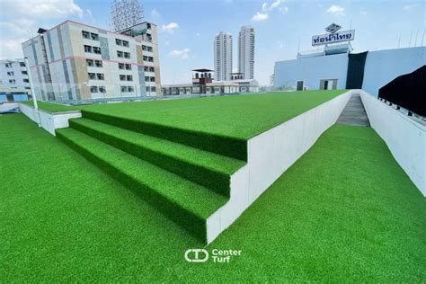 วิธีติดตั้งหญ้าเทียมบนพื้นดิน