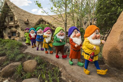 Seven Dwarfs Mine Train Ride Review