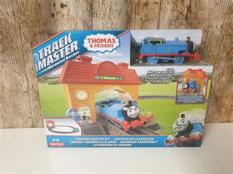 Thomas And Friends Track Master Station Starter Set Thomas The Tank